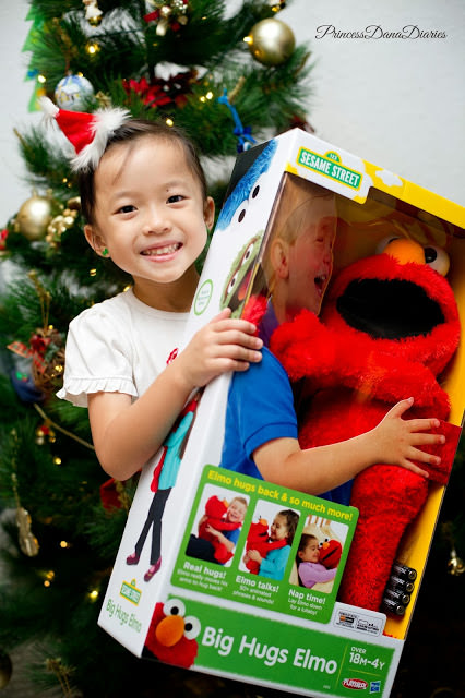 Let Elmo give you a Hug!
